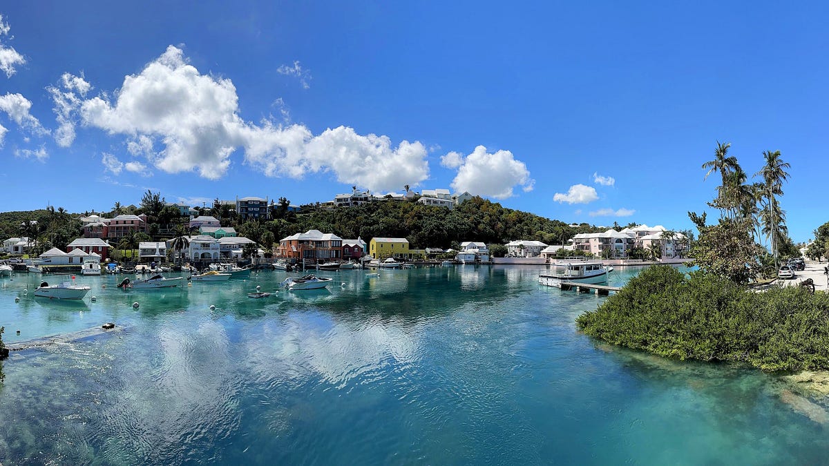 Bermuda: Pink Sands and Paradise Found | by Shaun Melady | Medium