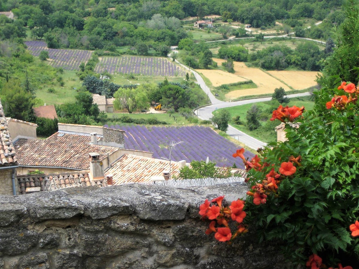 TURQUOISE & TERRACOTTA — the beautiful Luberon in Provence | by Jane ...