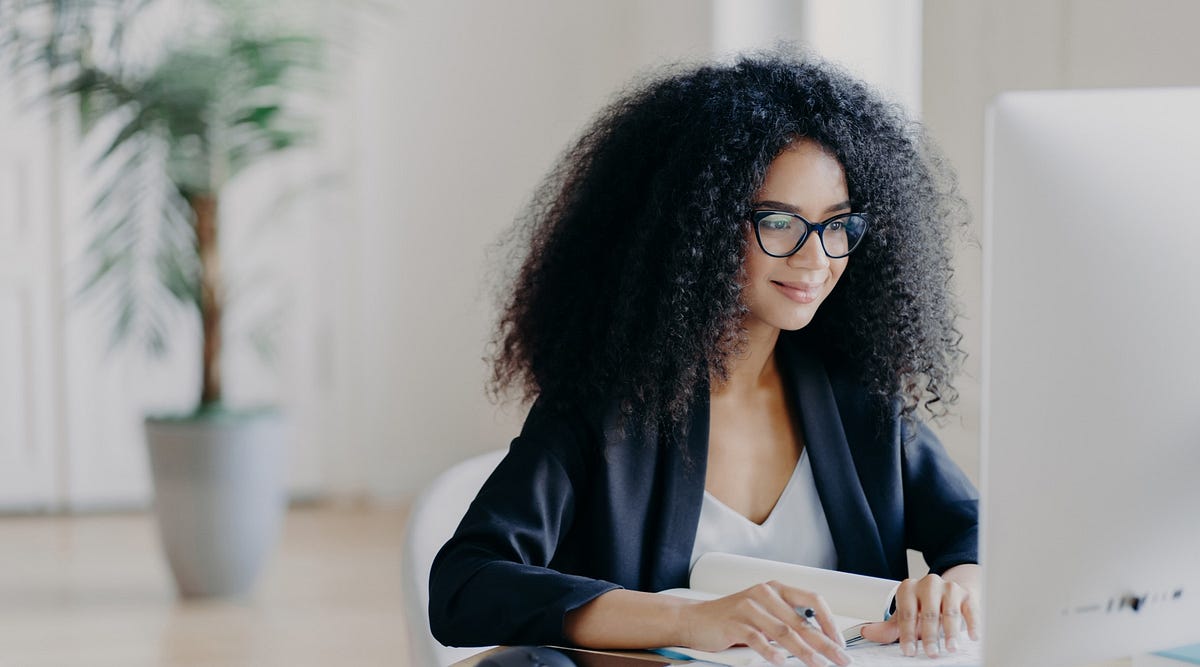 Increasing Mindfulness In The Workplace | by Yolanda Lau | Yolanda Lau