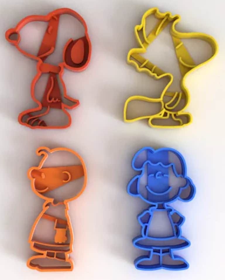 Charlie Brown & The Peanuts Cookie Cutters // Cut out Tools // Fondant ...