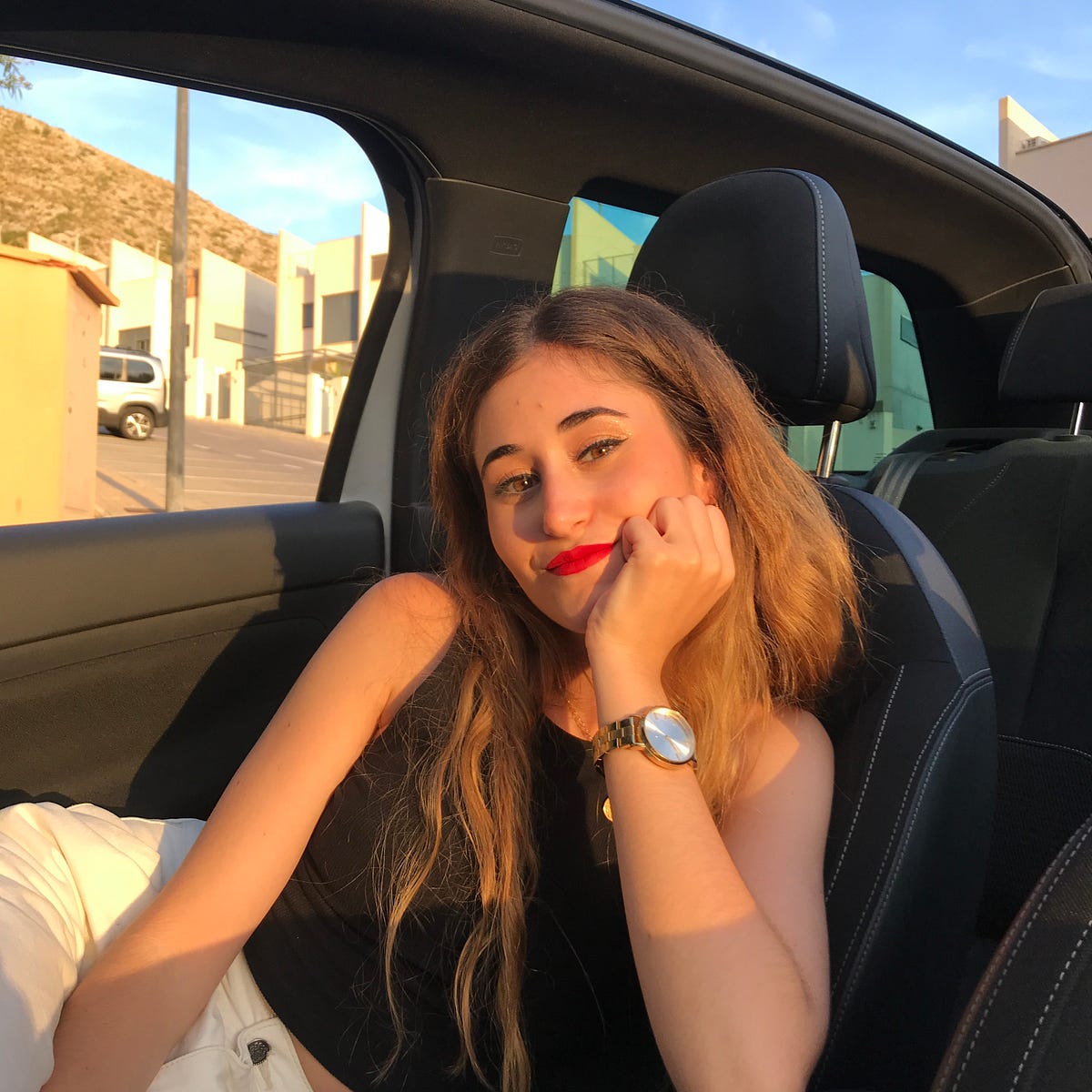 María Díaz López. Hi! My name is Maria. I was born in… | by MARIA DIAZ ...