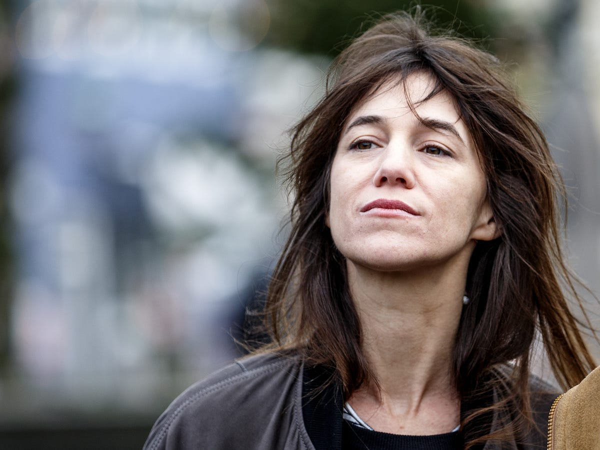 You Don’t Need Courage to Age Naturally | by Vicki Larson | Fourth Wave ...