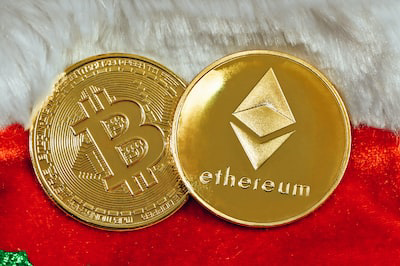 Bitcoin VS The Alt coins. Photo by Traxer on Unsplash | by Braden Wobbe ...