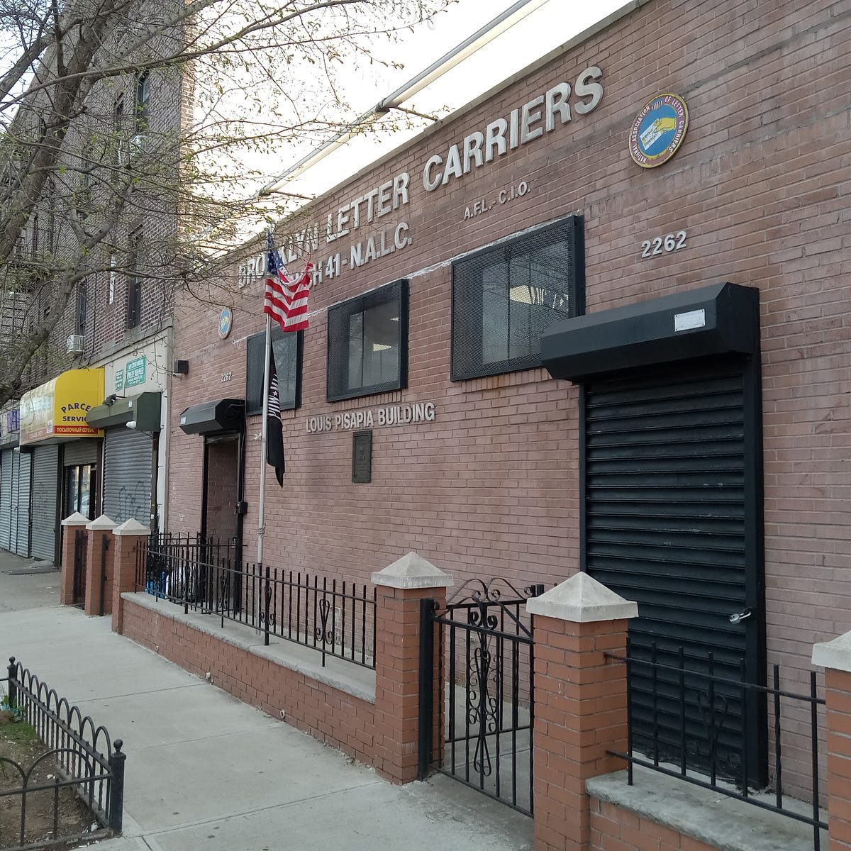 USPS: NALC - Inside the USPS - Medium