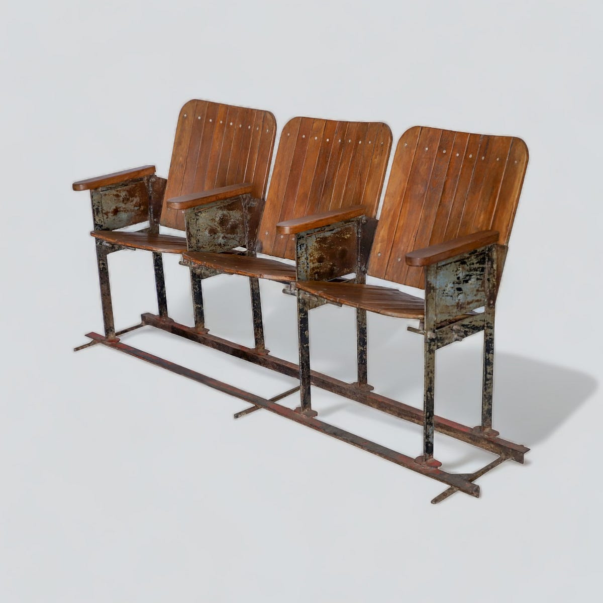 Vintage Cinema Chair — Relive Classic Movie Nights in Style — Regen ...