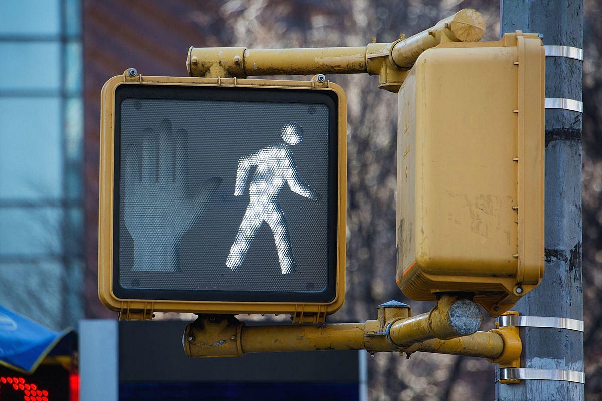 What Jaywalking in New York Taught This Berliner About Freedom and Free ...