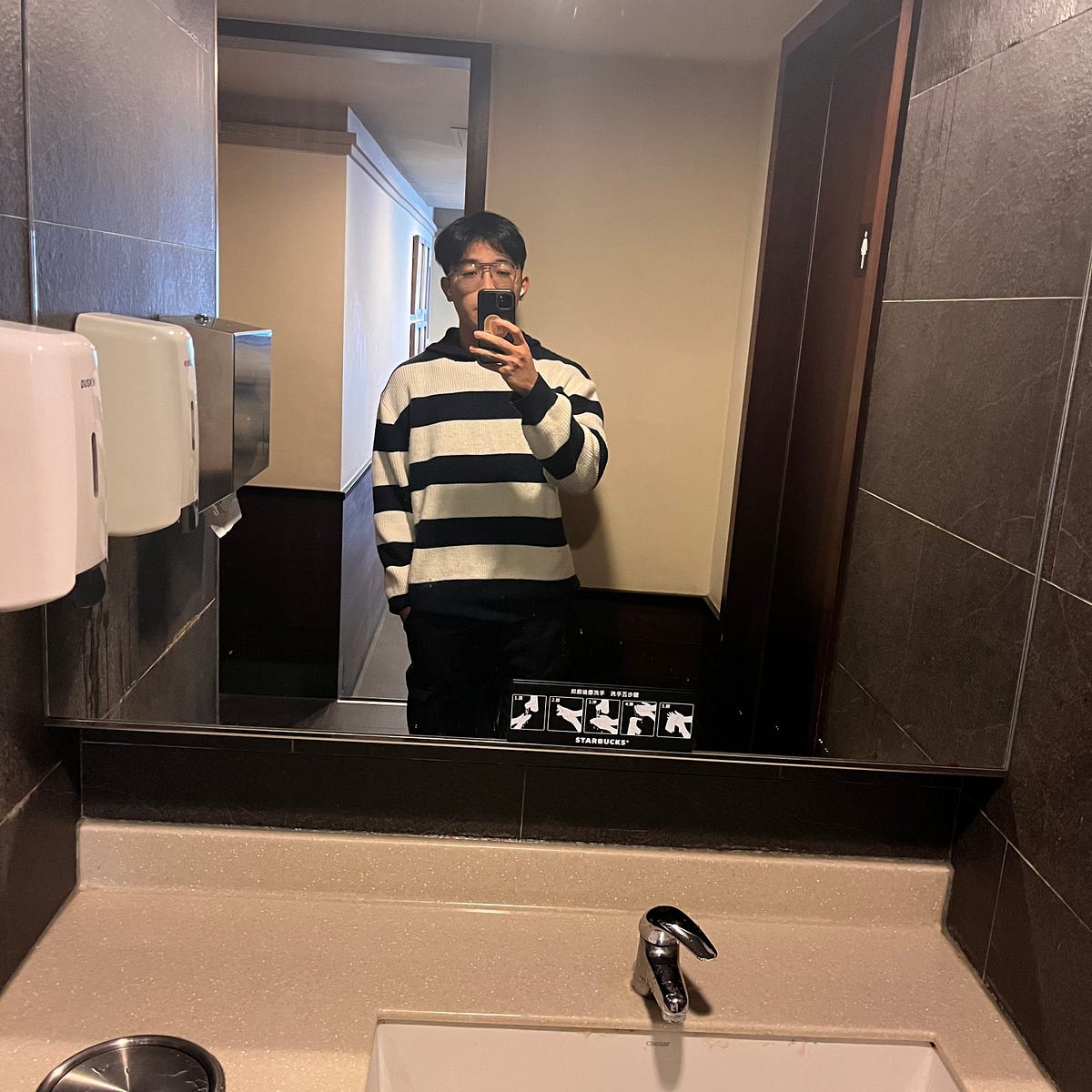 往outlier的路上day1080 - Han-Ju Chen - Medium