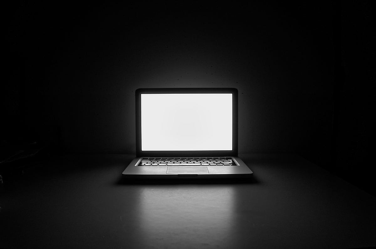 El síndrome de la pantalla en blanco | by Juan Ayza | ¡Medita esto! | Medium