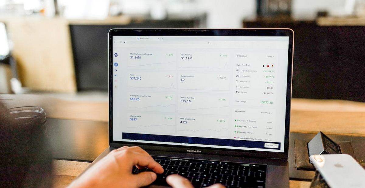 Data analysis software design sprint challenge | by Eugenia Chenlo ...