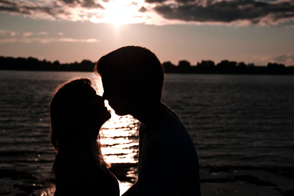Love and Identity: Navigating Relationships as Individuals | by ...