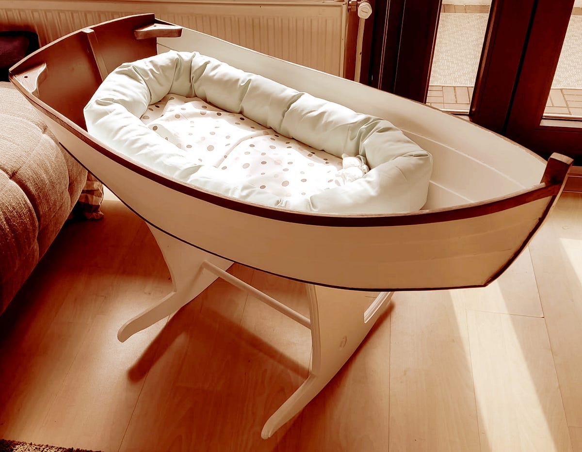 The best baby cradle as a DIY project | by Georg Vetter | Medium