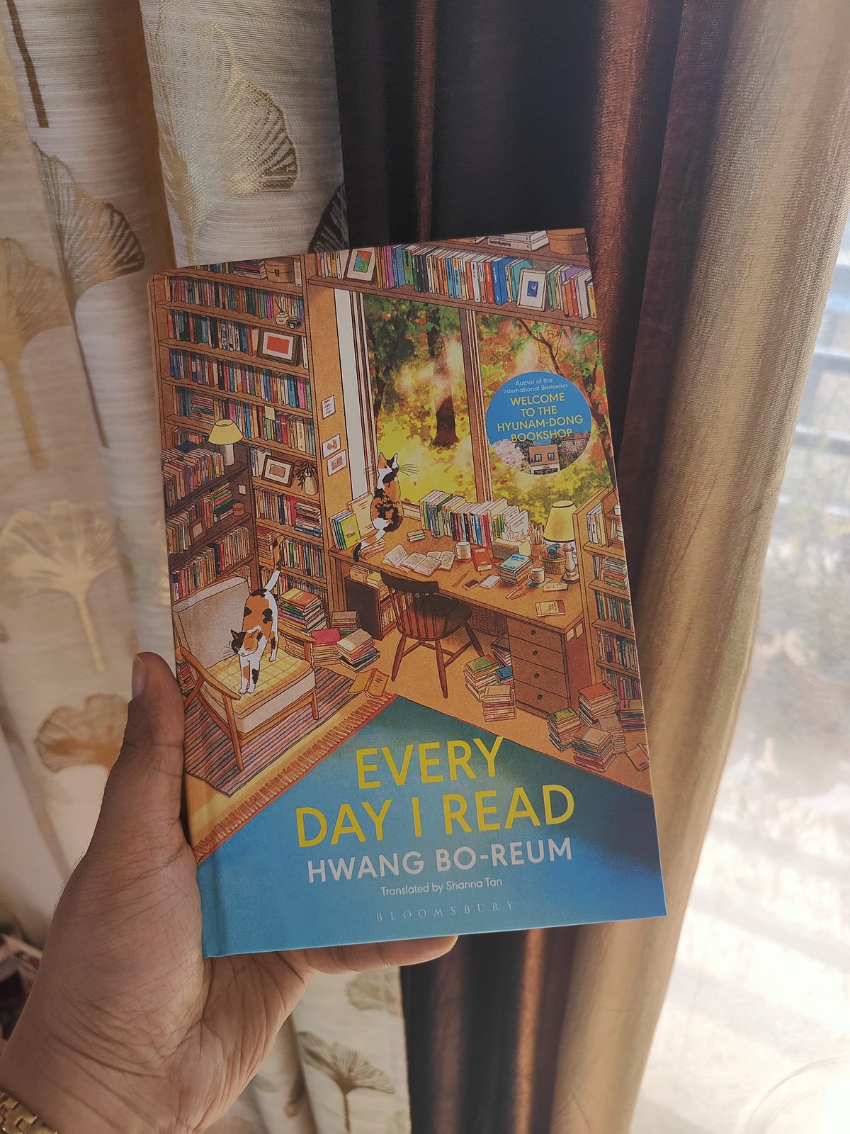 Book Review — Every Day I Read by Hwang Bo-Reum ! | by Juhi Bansal | Medium