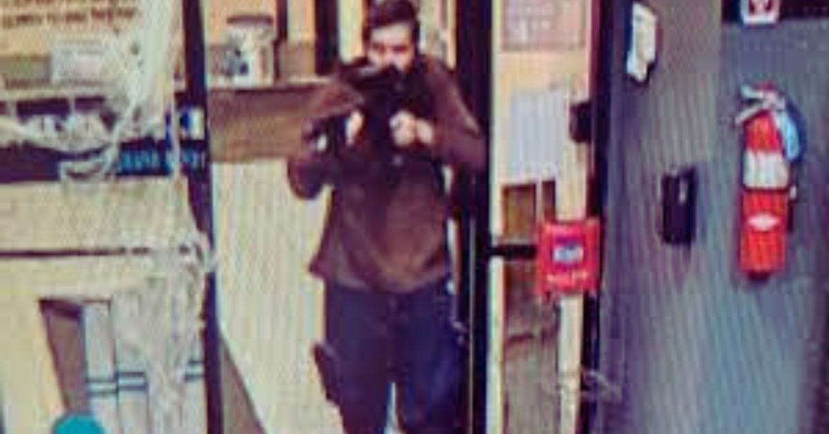 At least 16 killed in Maine mass shootings in Lewiston as police hunt ...