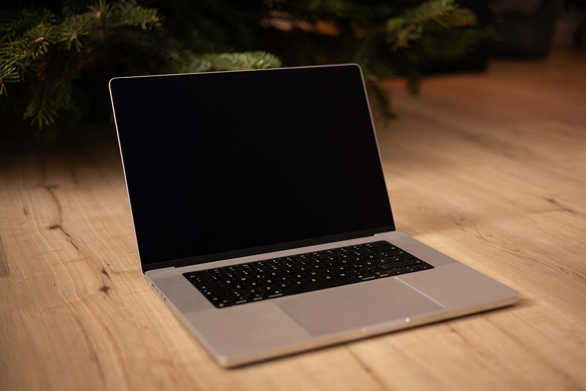 Nano-Texture on the MacBook Pro: Just a Gimmick or a Game-Changer? | by ...