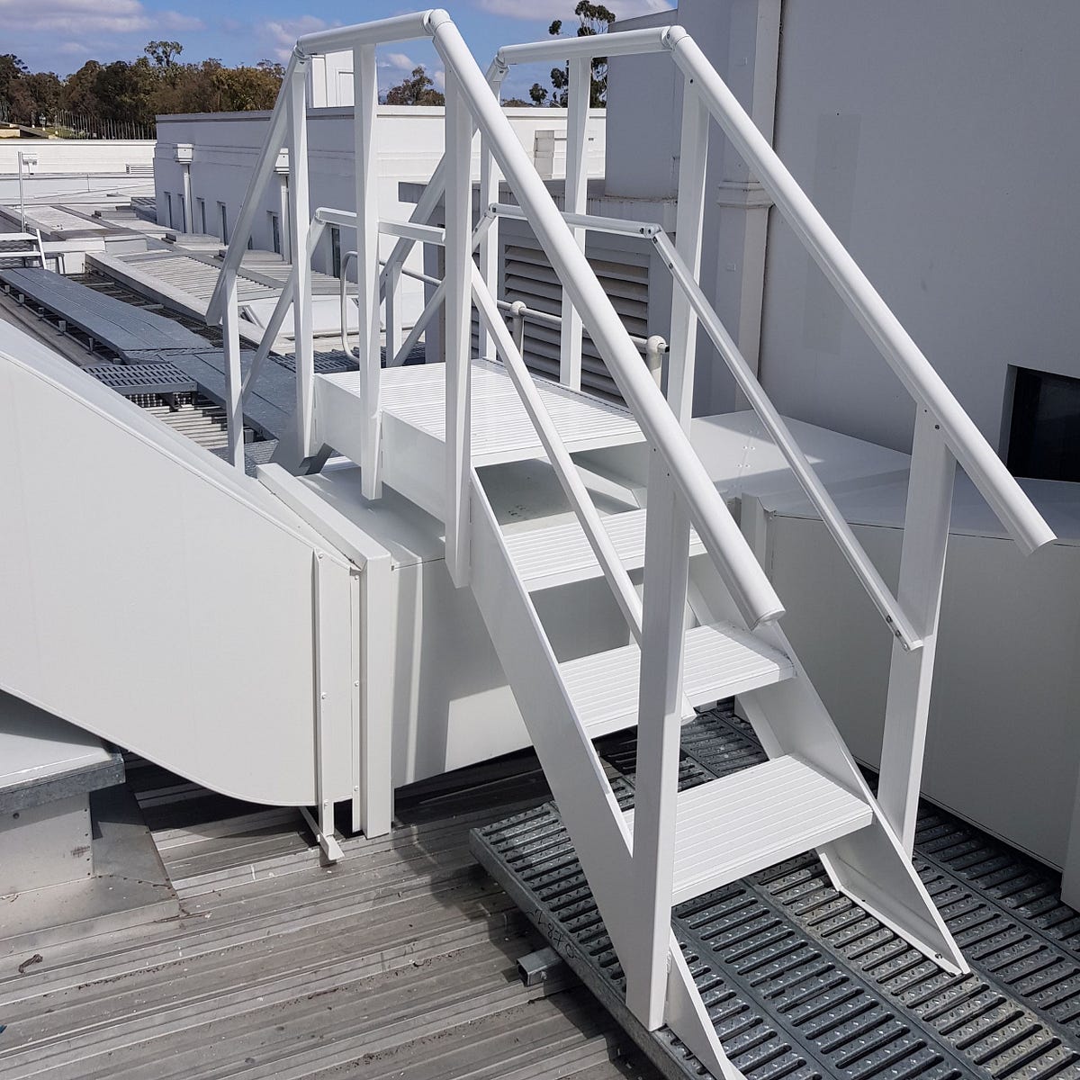 Unveiling the Top Platform Stairs of 2024: A Comprehensive Review ...