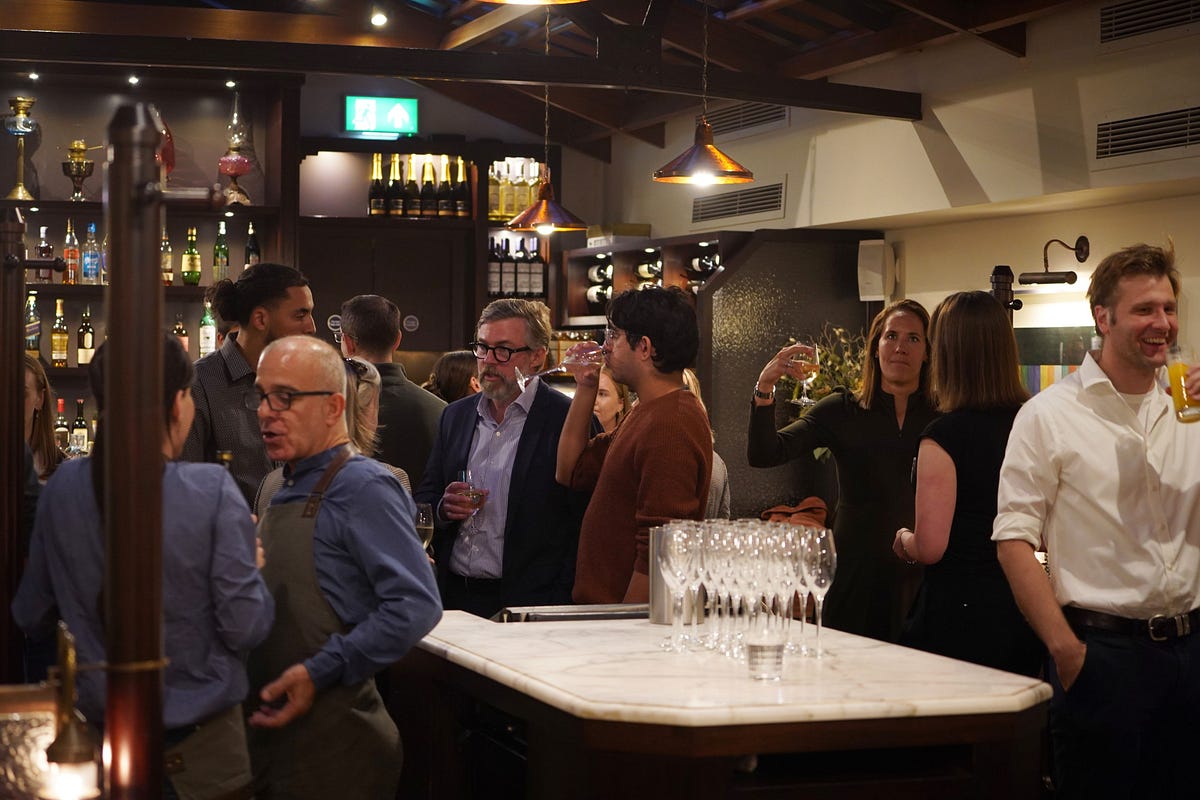 The surprising comfort of dining with strangers | by Steve Morris | Medium