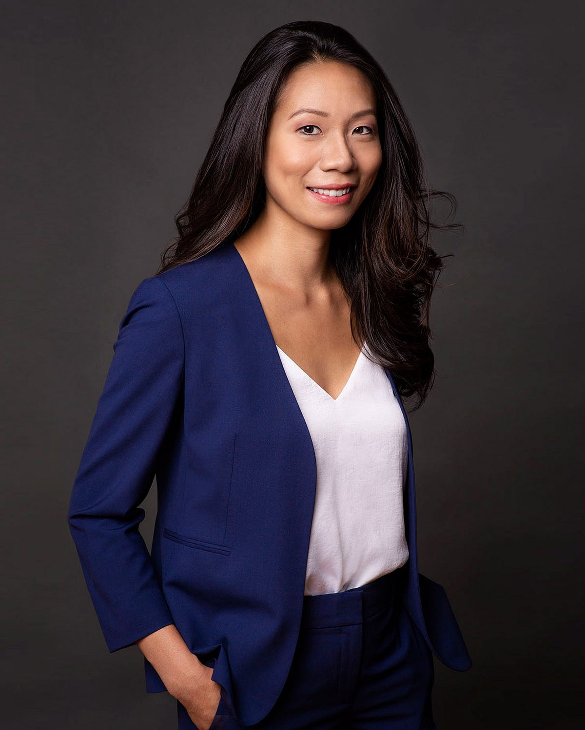How to Get Professional Headshots for Successful Online Networking | by ...