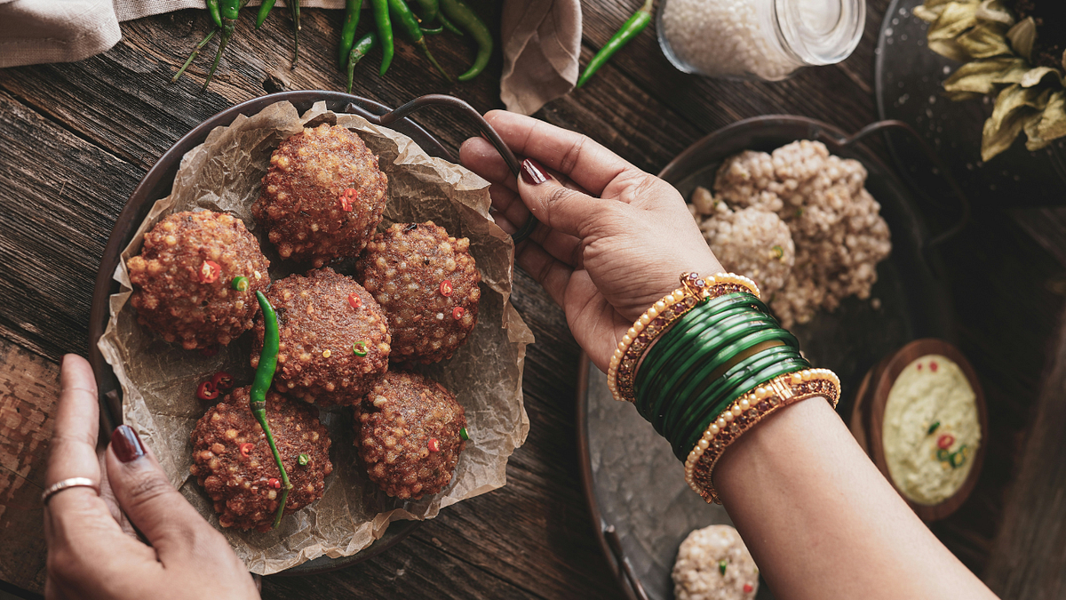 Food: Memories and Emotions on a plate | by Meenatshi | Oct, 2024 | Medium
