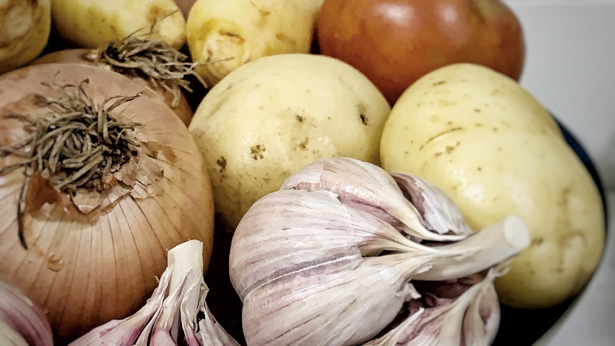 A Comida Invisível. Esta semana foi sancionada a lei que… | by MUSA | MUSA-TECH | Medium