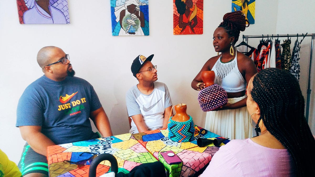 Why Airbnb Decided to Pause Experiences? Insights for Travel Organizers ...