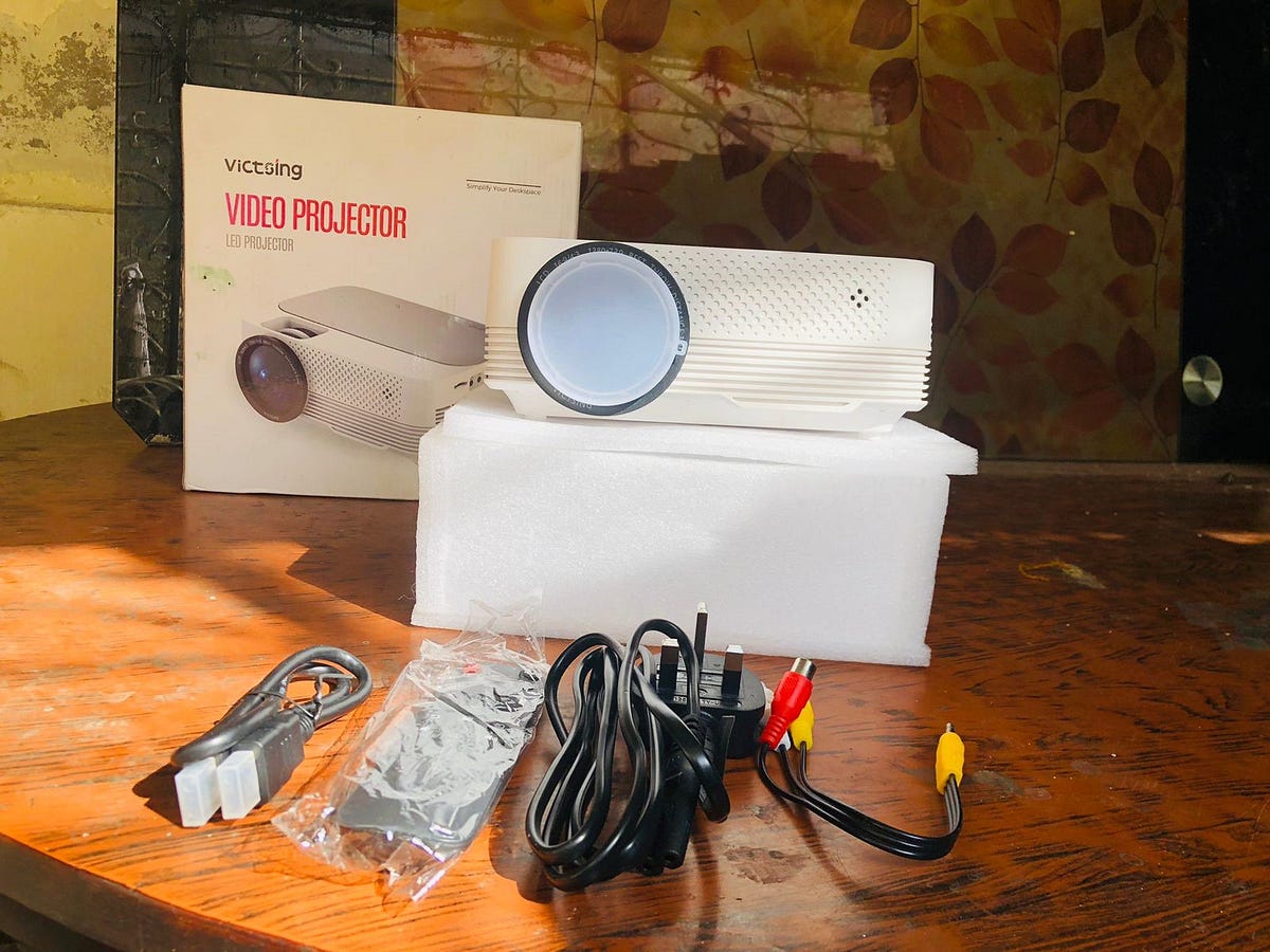“Experience Big-Screen Entertainment with Vic Tsing’s 5000LUX LED WIFI ...