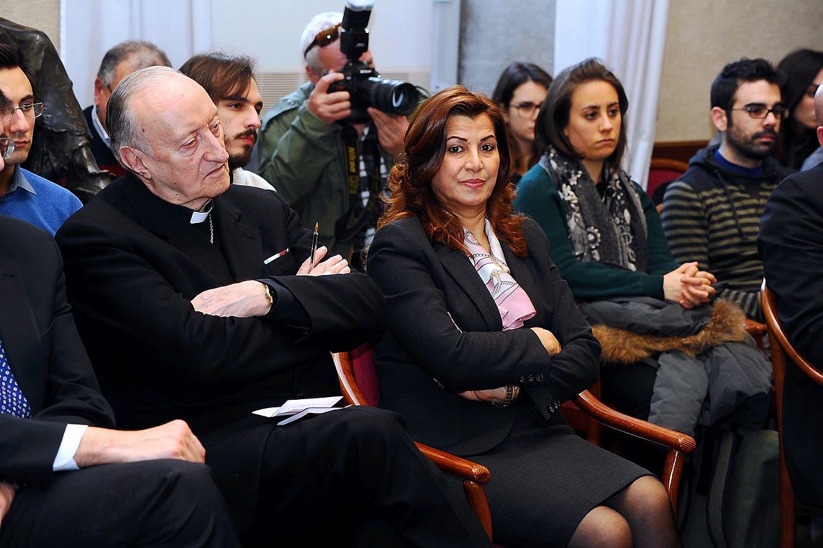 La Dott.ssa Rezan Kader partecipa alla presentazione del libro di S.E ...