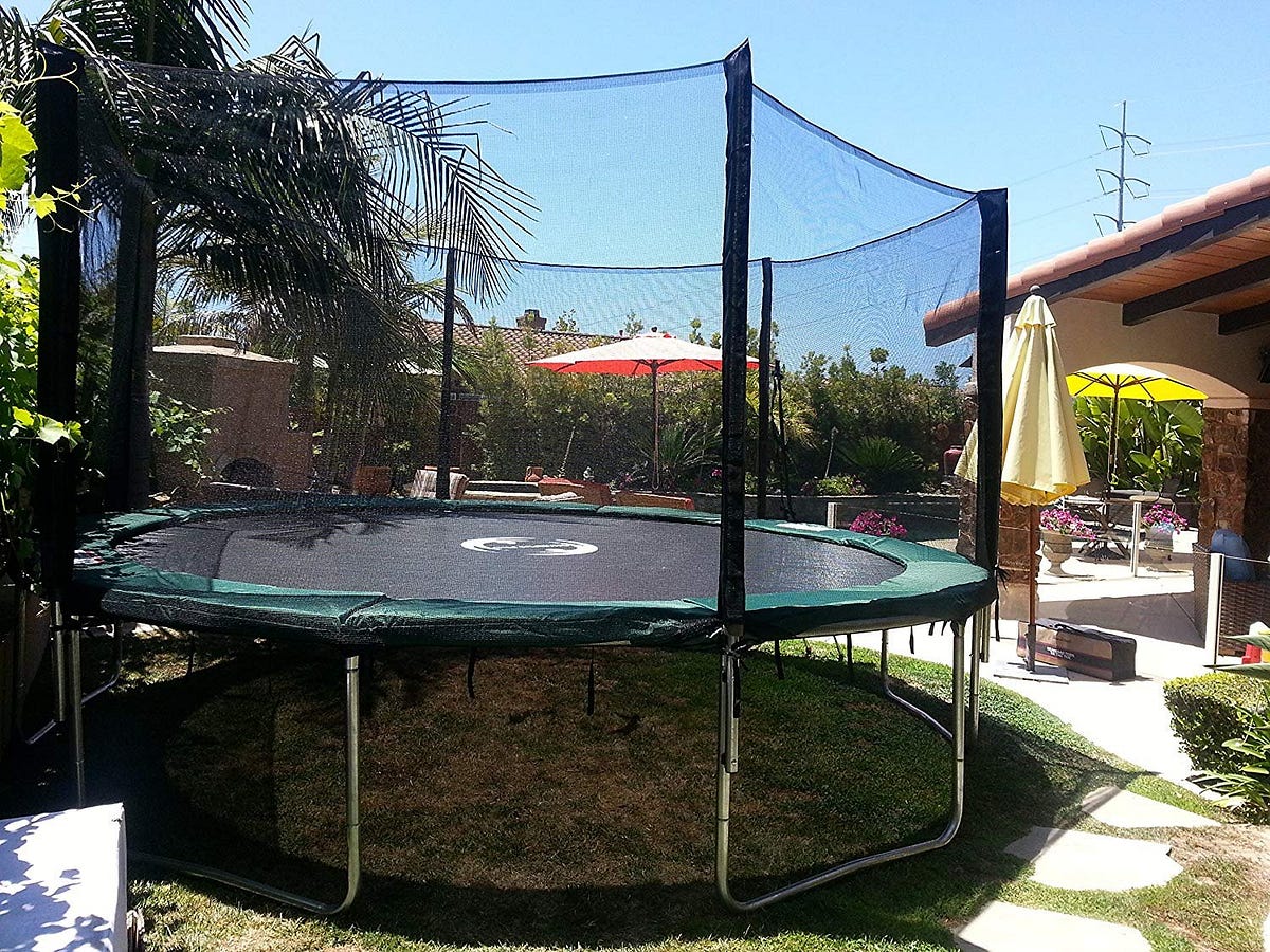 Round Trampoline For Family | Most Safest | by besttrampolineusa | Medium