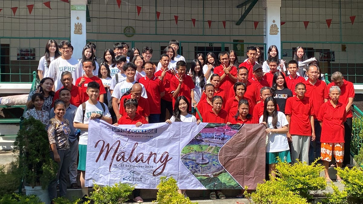 Pelajar SMA di UPHC Tangerang Kunjungi Panti Karya Asih Lawang | by ...