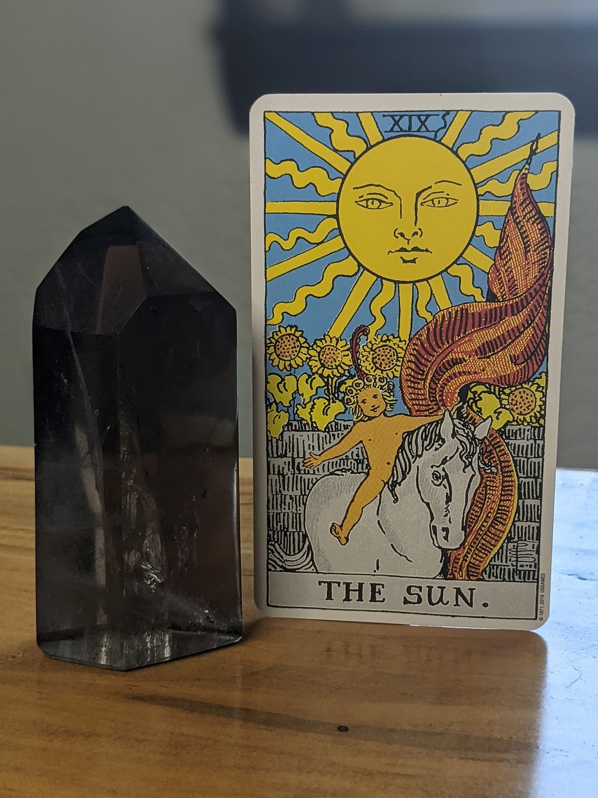 Tarot Lesson Of The Week — The Sun | by Chelsea Mancini | Medium