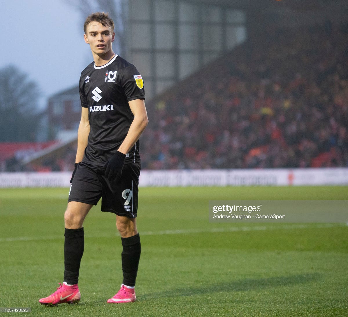 Scott Twine — Player Analysis — 2021/2022 Season | by Dhillon | Medium