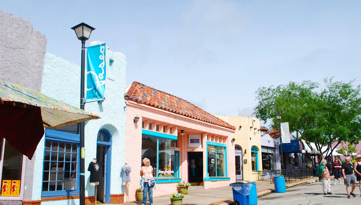 The Paseo District Arts Festival. Over Memorial Day weekend, the Paseo ...