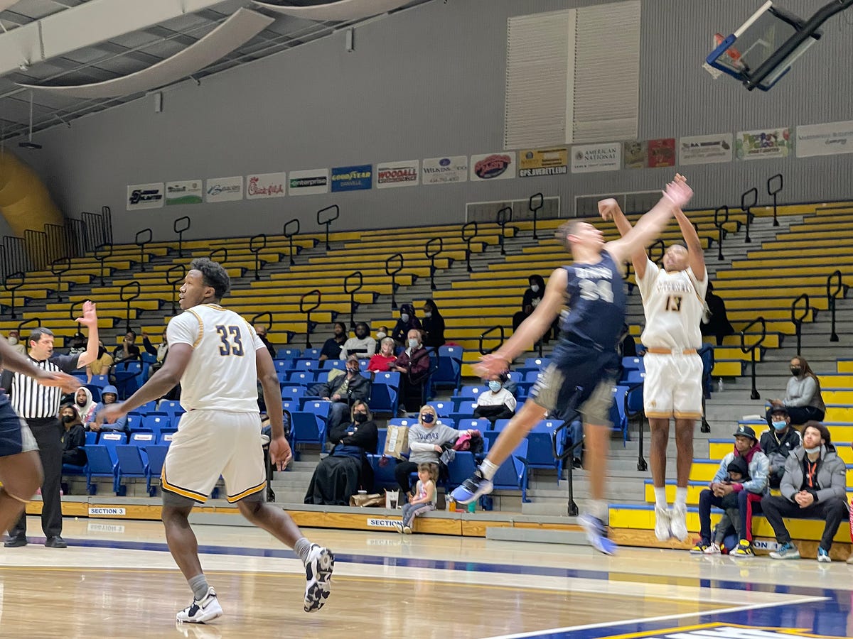 Averett men’s basketball slides past LaGrange in double overtime to ...