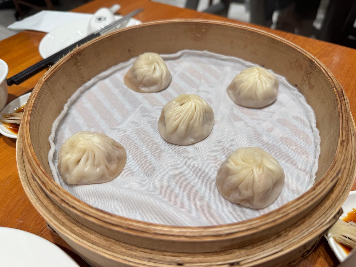 How To Eat and Enjoy A Xiao Long Bao Properly | by Linda Ng | The ...