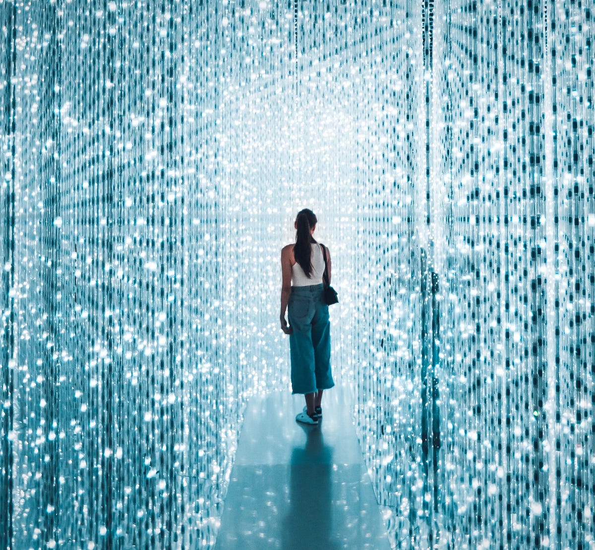 AI Transparency in the Age of Large Language Models: A Human-Centered ...