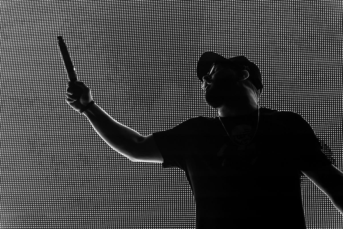 Rap artists : A Fan's Disillusioning Rap Concert Experience | Write A ...