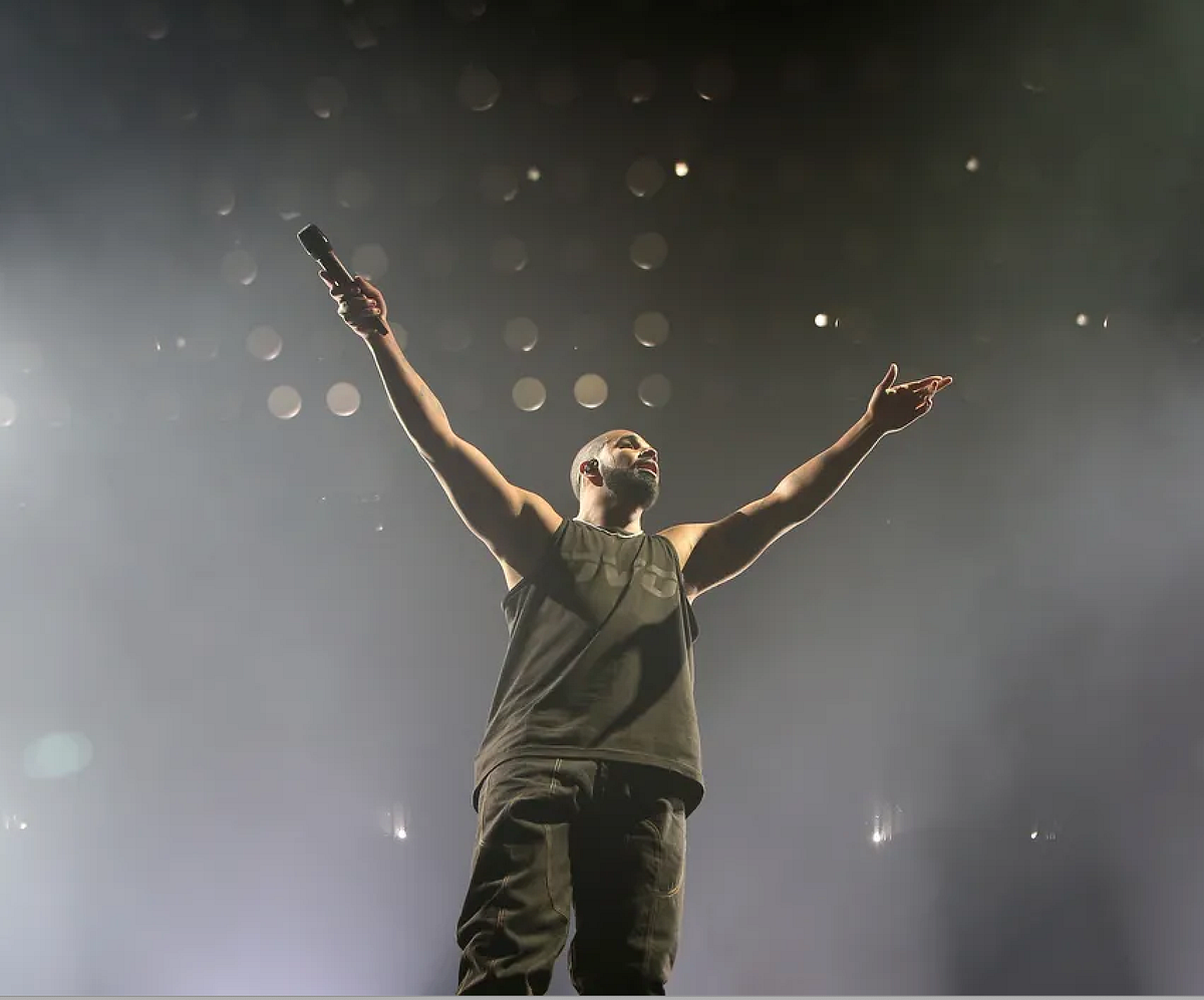 How Drake Can Bounce Back | Music Opinion | by Ash Karpf | Aug, 2024 ...