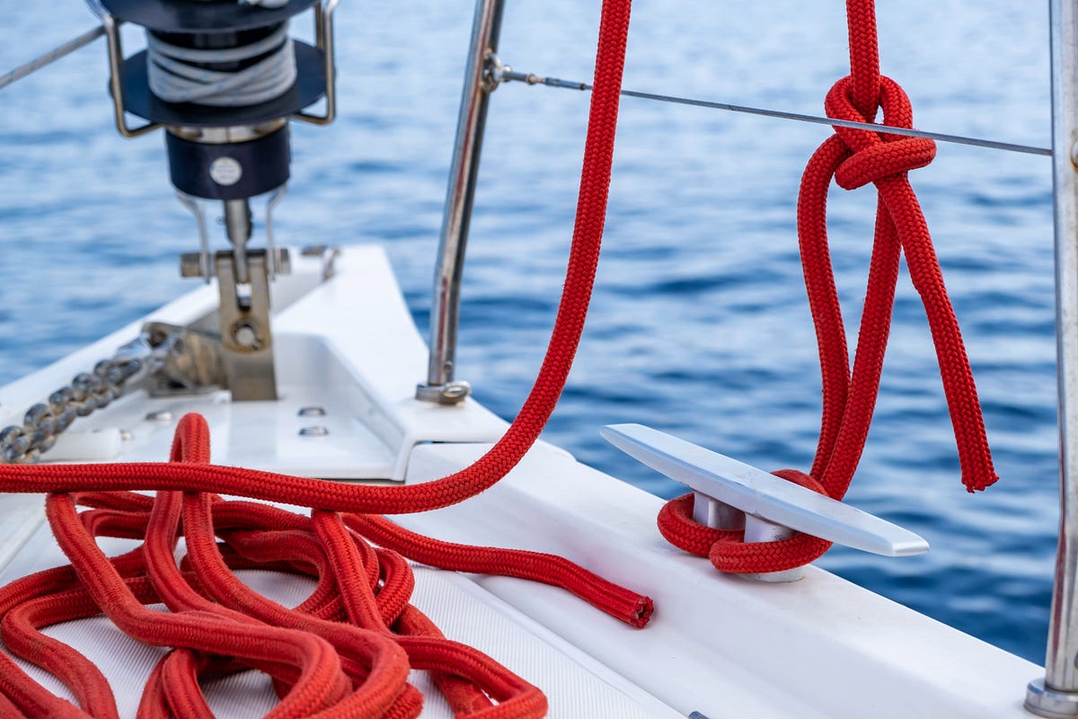 boat 7 Sailing Knots and How to Tie Them | by Ows Oceanwavesail | Medium