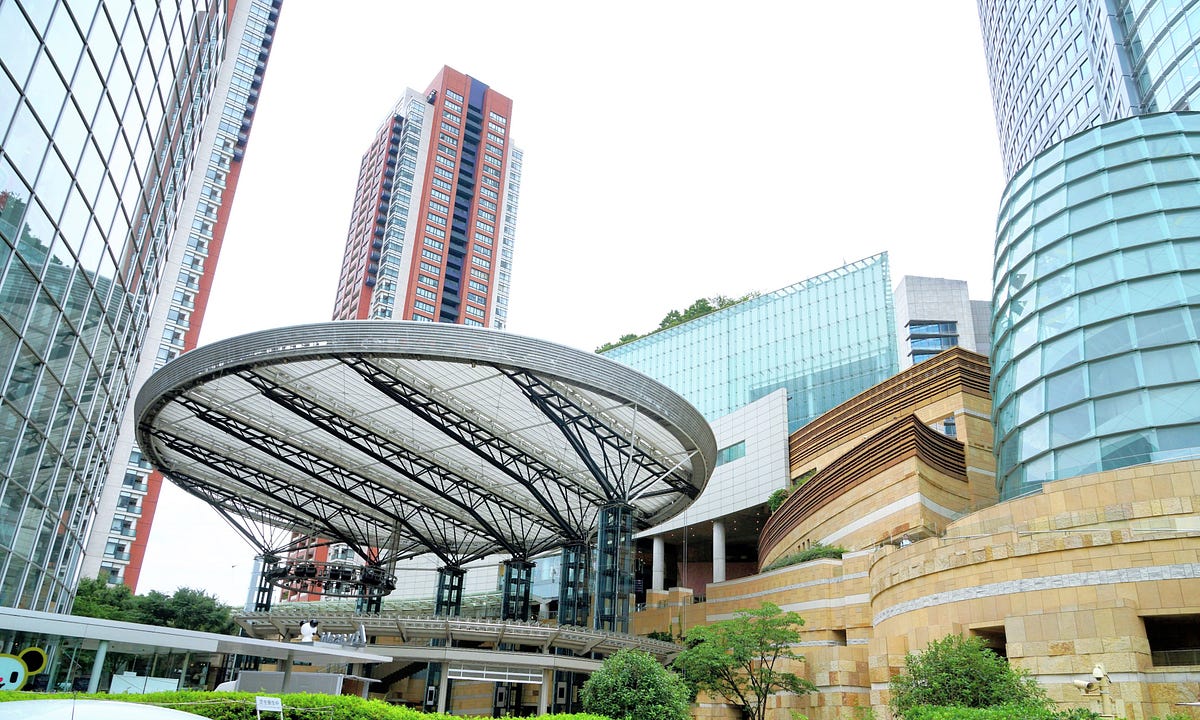 Minato Ward, TOKYO : Where One in Six Residents Is a Company President ...