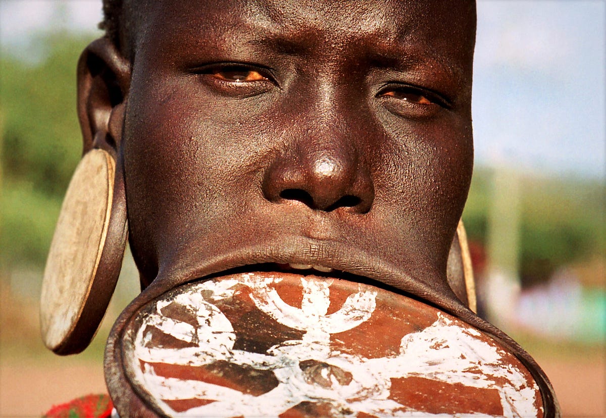 Nudity, Naturalness, Tradition. Lesser Known African Religions 2/4 ...