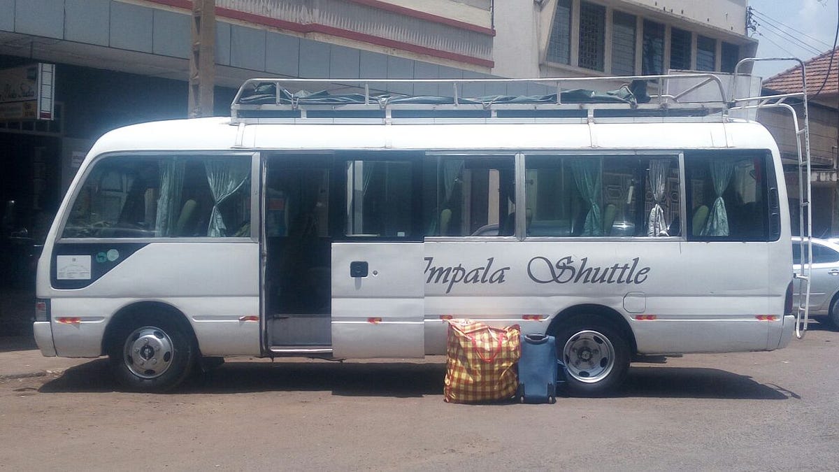 Nairobi — Arusha — Moshi Shuttle Bus - Ngurdoto-Shuttle - Medium