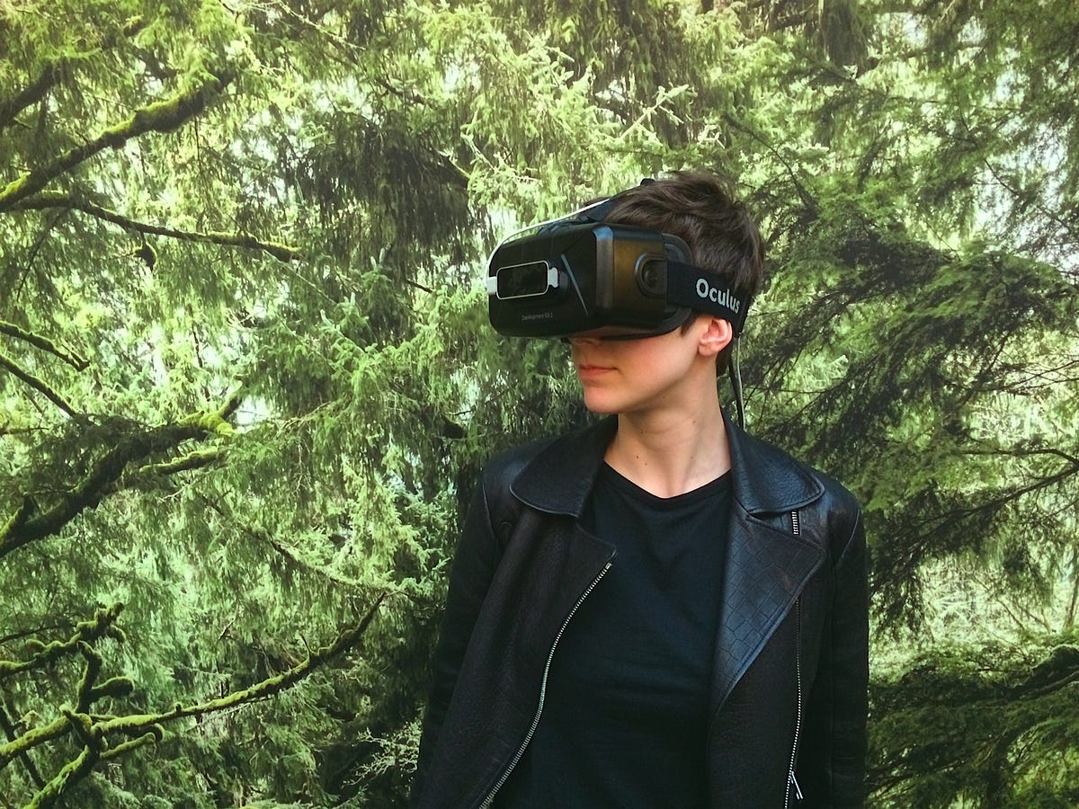 Visualizing Neural Networks In Virtual Space | by Eamon Abraham | DBRS ...
