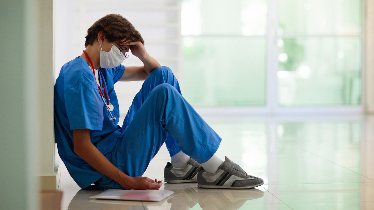 Bad Habits That Nurses Can Develop | by Surgical Specialty Staffing ...
