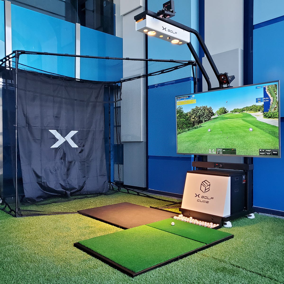 THE WORLD FIRST ALL-IN-ONE GOLF SIMULATOR | by Ryan Choi | XGOLF | Medium