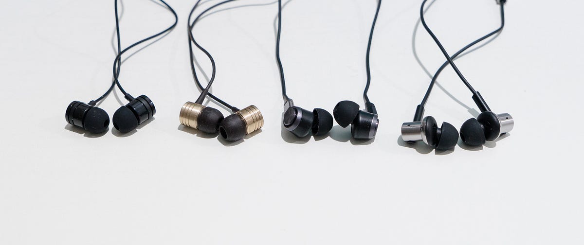Mi In-Ear Headphones Series Review | by Chiawei Ong | Medium