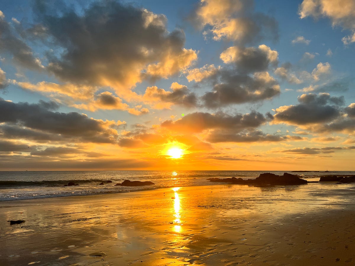 Capturing Sunsets on IPhone 13 Pro Max | by Delicate Drawing | Medium