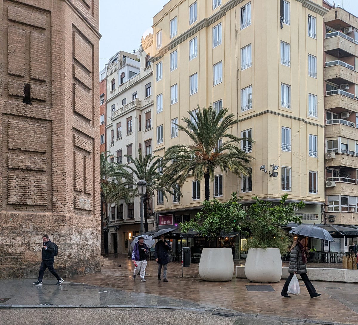 What Moving to Spain Really Changes in You — And What It Absolutely ...