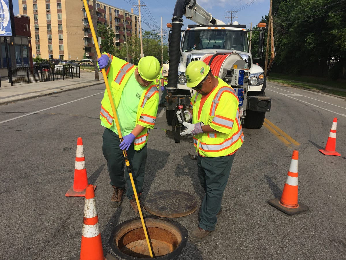 How under (manhole) cover detectives sleuth their way through a ...
