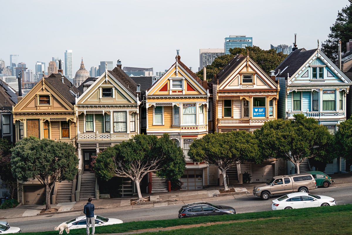 Experience the Timeless Elegance: The Victorian Architectural Style in ...