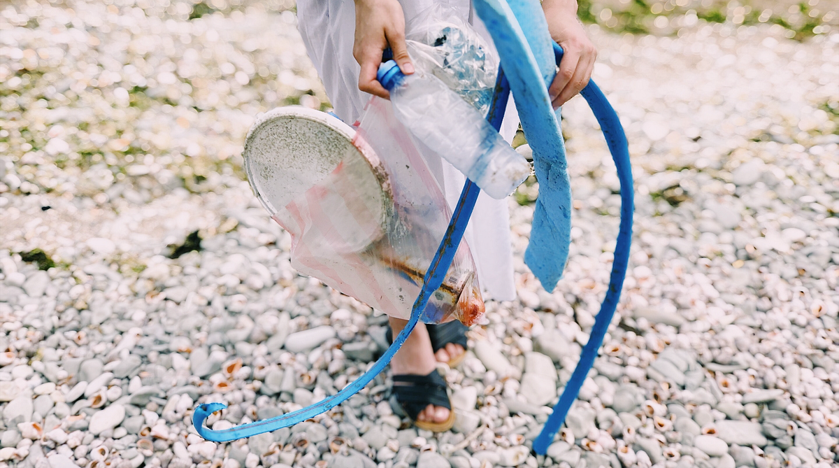 Here’s How I’m Ditching Plastic in 2019 | by Alyssa Fechner | Medium