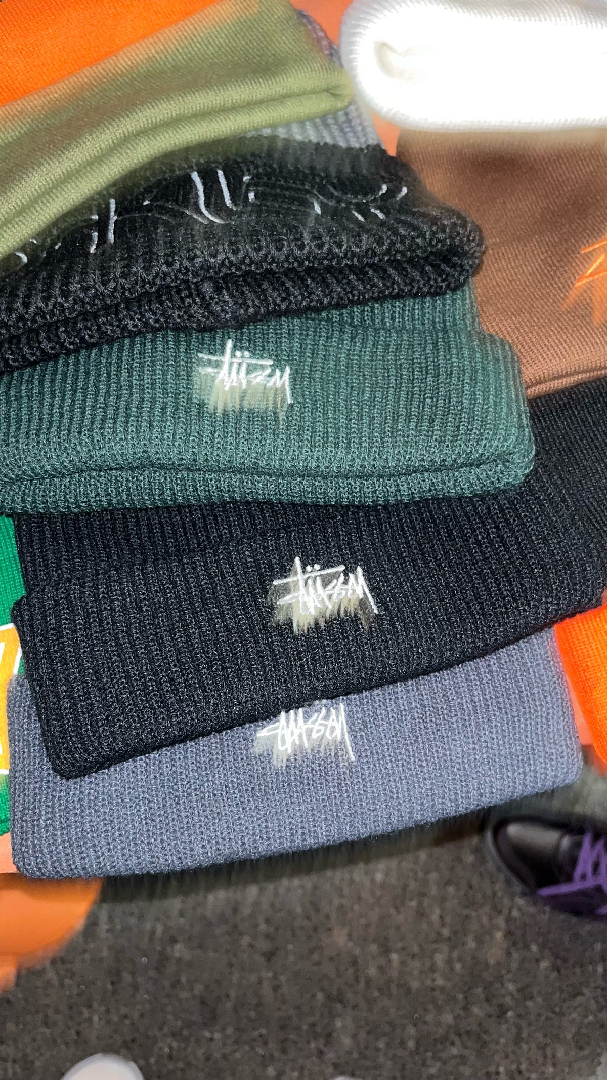 往outlier的路上day1372 - Han-Ju Chen - Medium